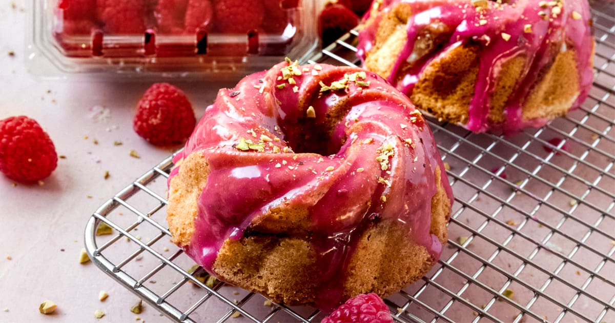 Mini Raspberry Tea Cakes - Driscolls